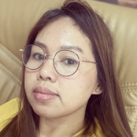 Melfe | Babysitter (Part Time) | Philippines